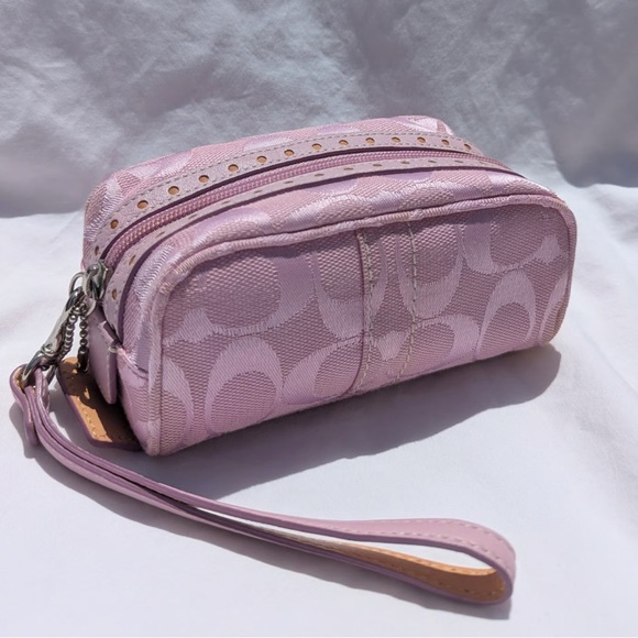 Coach | Bags | Coach Signature Logo Powdered Pink Toiletry Bag Cosmetic ...
